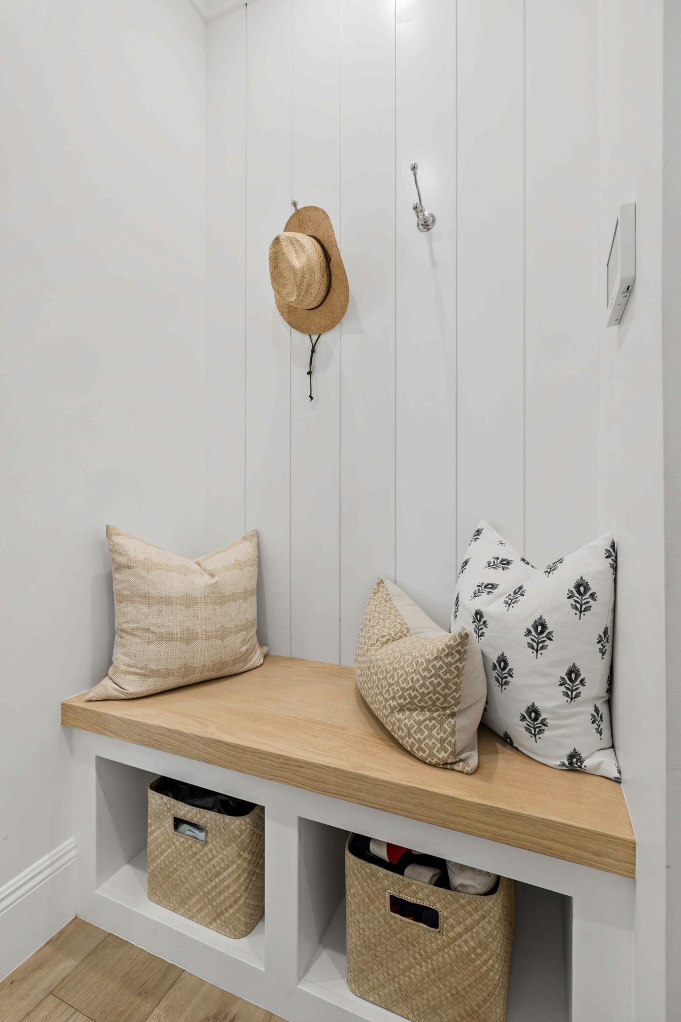 Red Robin – C&M Home Designs