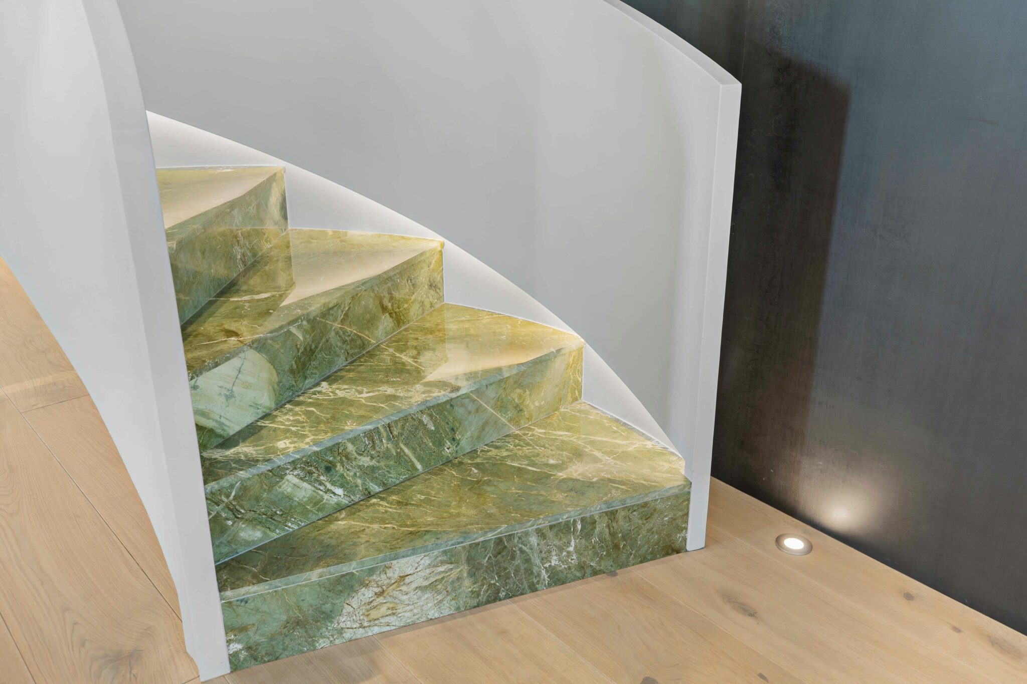 White Hawk – C&M Home Designs
